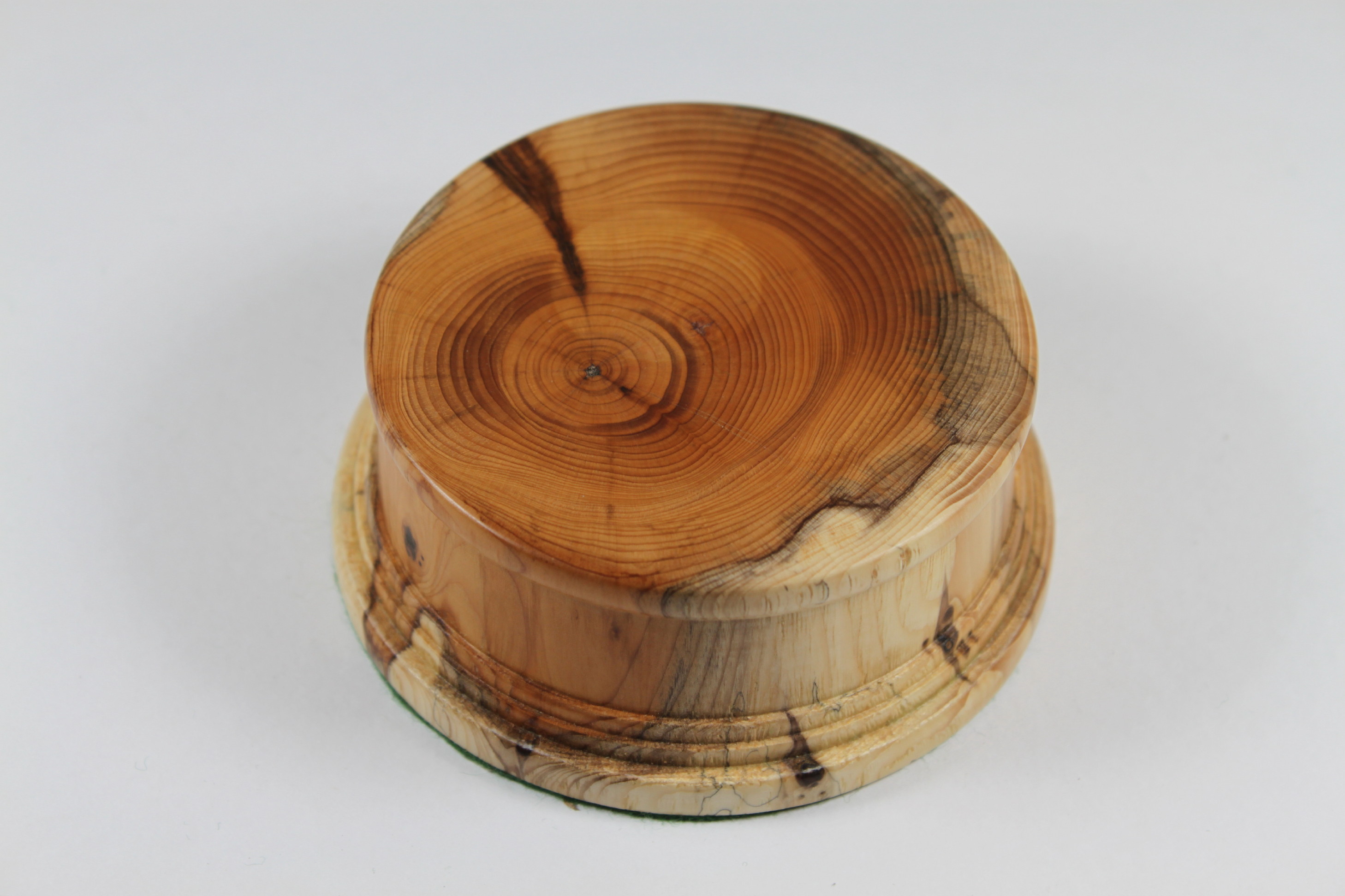 Yew solid wood Model / Trophy Base 30mm High and a display area of 70mm