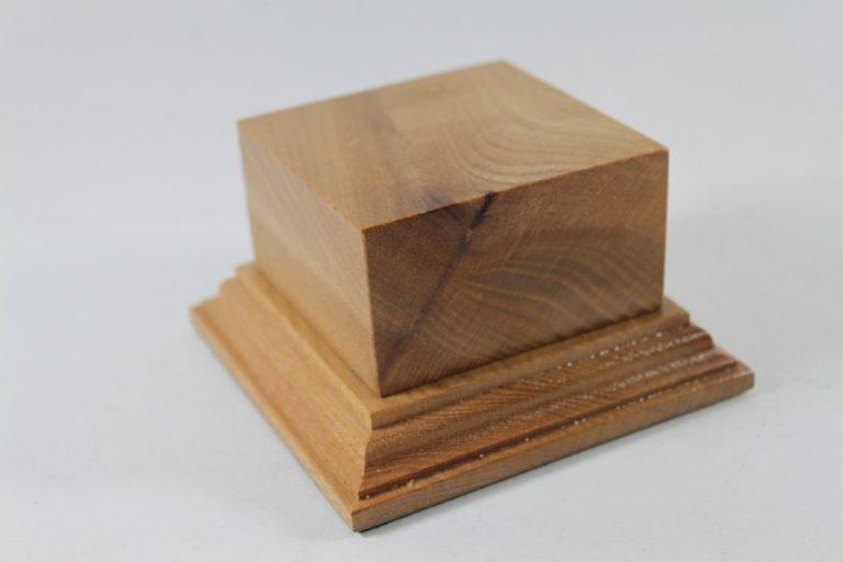 Solid Oak Plinth 75mm x 75mm x 40mm High