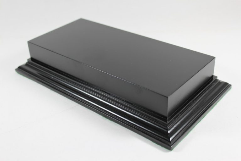Black Raised Plinth Diorama and Vehicle Base 220mm x 100mm x 25mm • The ...